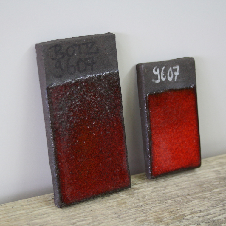 9607 - Coral Red (Botz) - The Clay Cellar